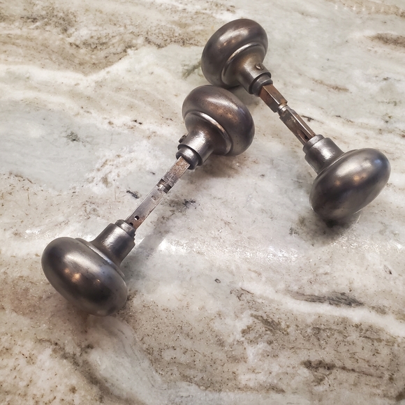 Vintage America | Accents | Vintage 95s Memphis Hotel Door Knobs | Poshmark
